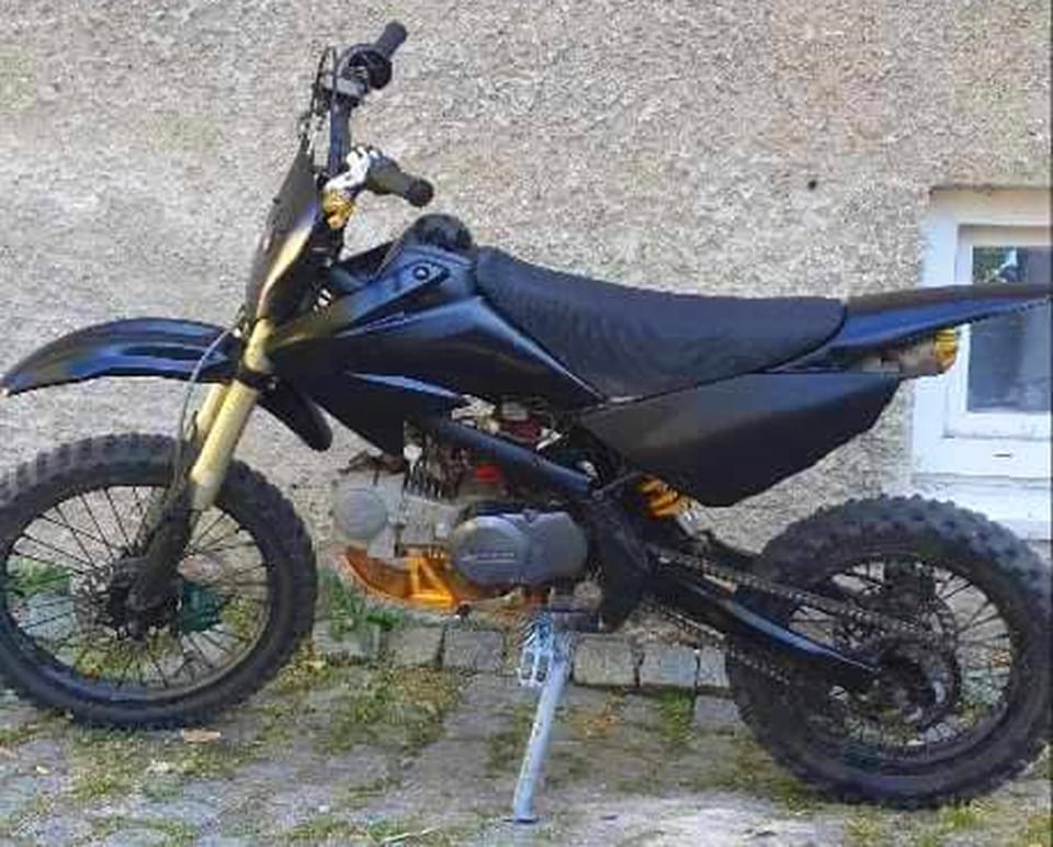 Krádež Pitbike Stomp Lifan 125cc v Tlučné | Krimi Plzeň